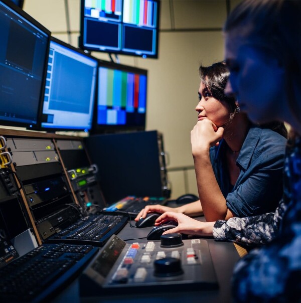 Hemisphere Media Group. - Searchlight Capital