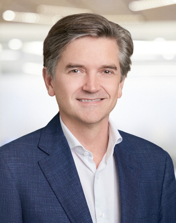 Team - Searchlight Capital